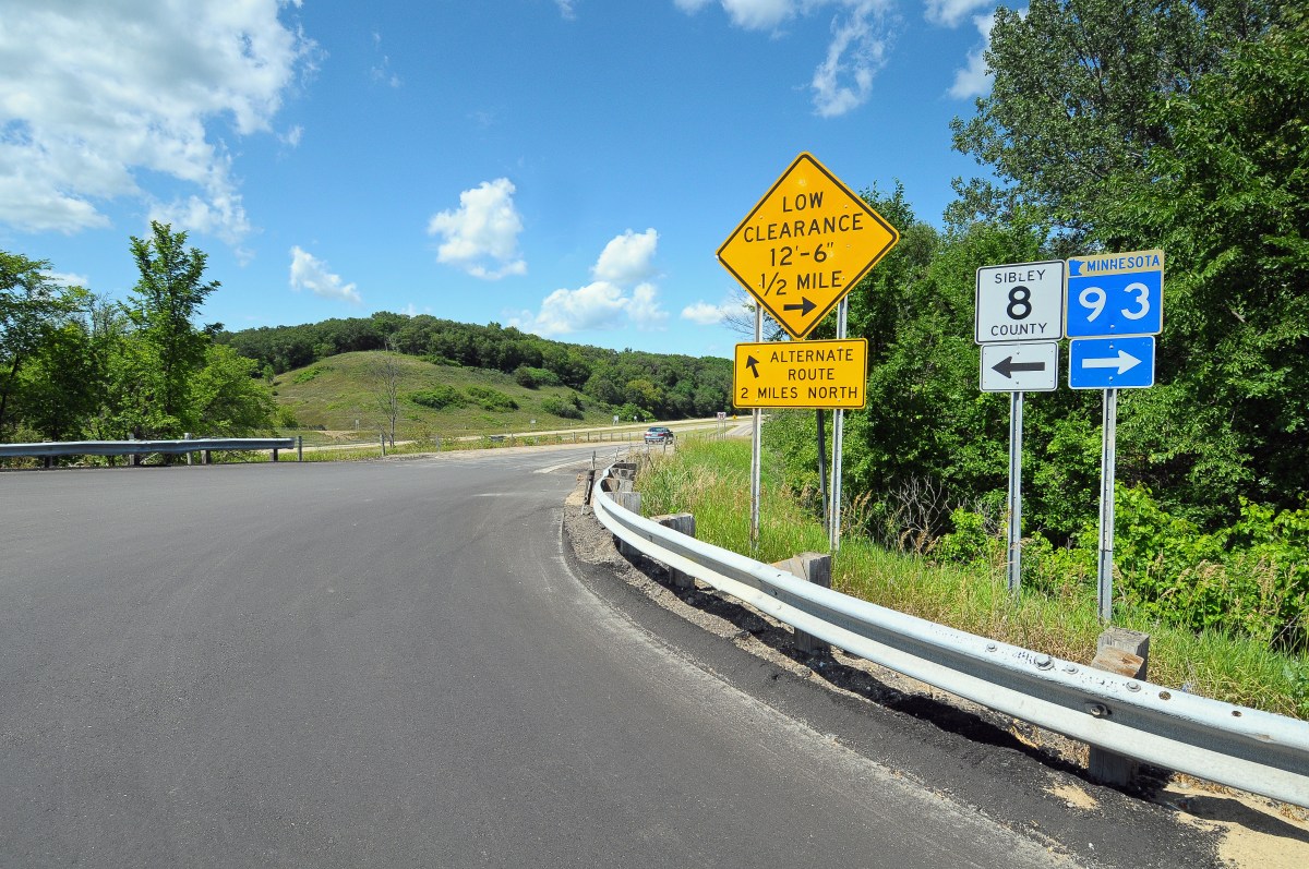 The 411 on Sign Management | Crossroads