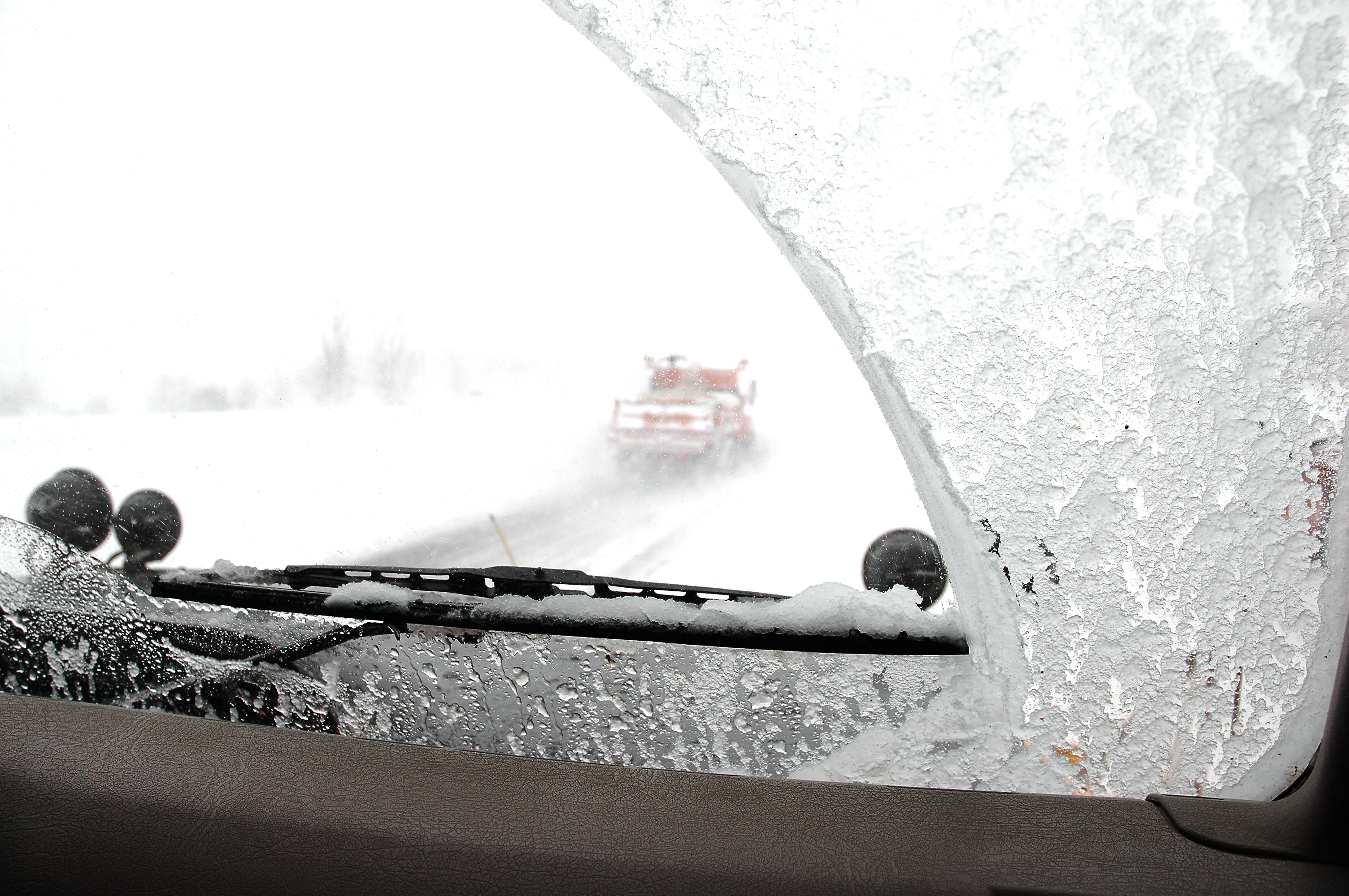 Report recommends ways to reduce snowplow operator fatigue | Crossroads