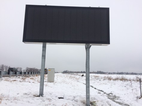 Wind Impact and Breakaway Performance of Roadside Message and Conflict ...