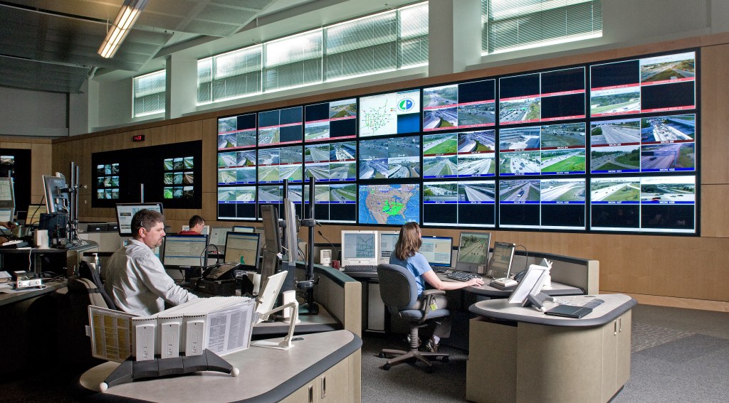 RTMC’s Road Weather Alerts Finalist for Minnesota Tech Award | Crossroads