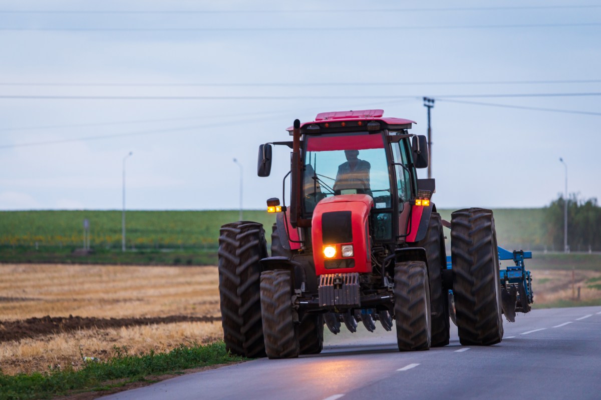 Model Helps Predict Likelihood of Farm Vehicle Crashes on Public Roads ...
