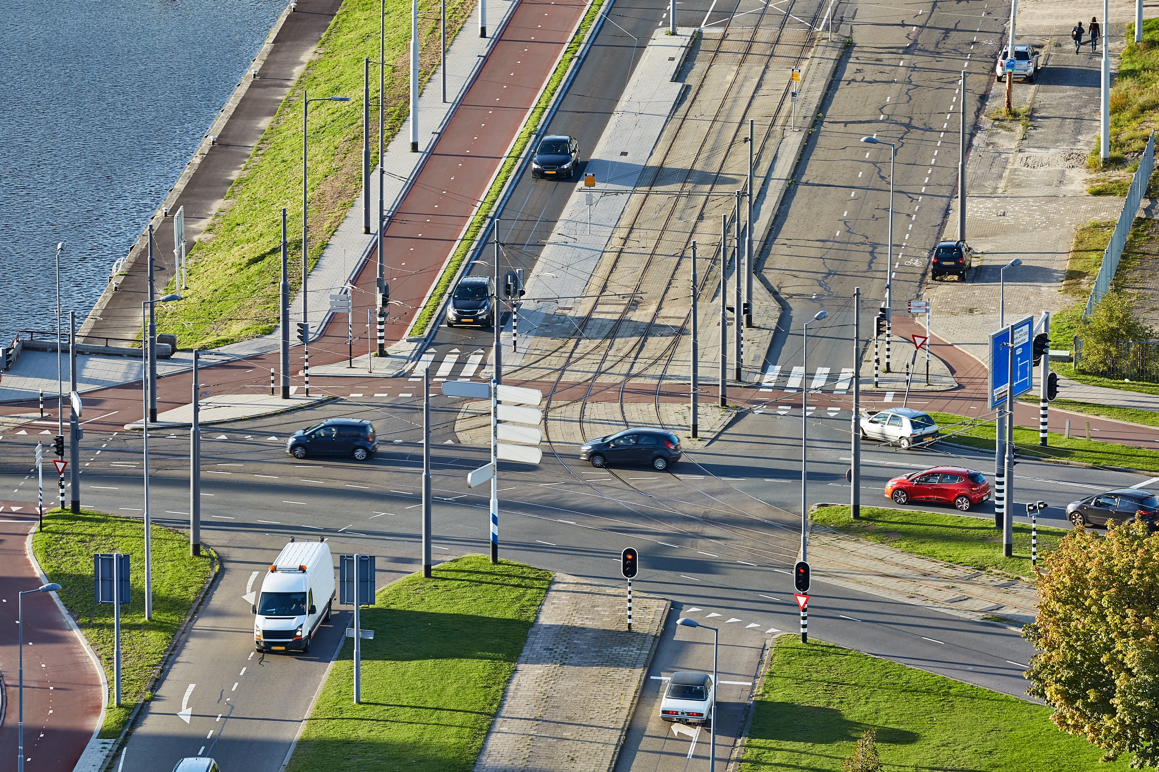 Measuring the Effects of Road Features on Driving Speeds | Crossroads
