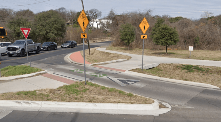 Designing Channelized Right-Turn Lanes to Increase Pedestrian and ...